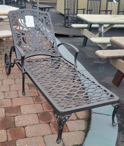 Hanamint Stock Tuscany Chaise Sale $599.00 - Rick's Sheds
