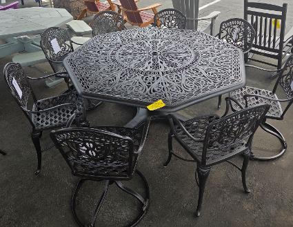 Hanamint Tuscany Hexagon Table Telescope Rustic Polymer Top Tables 62"